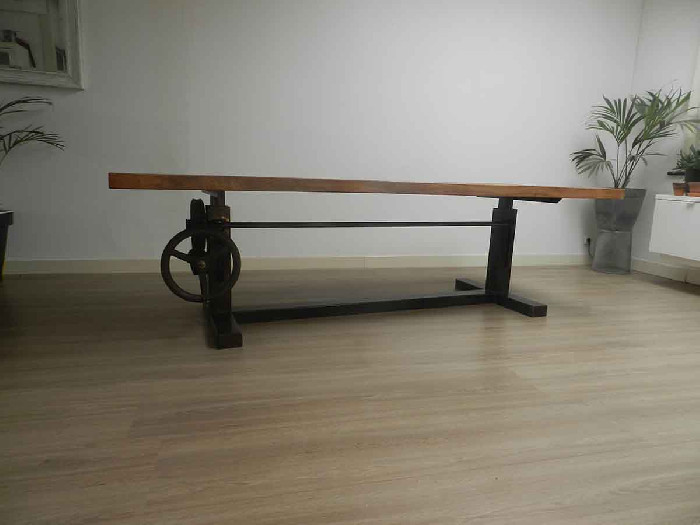 Hoogte Verstelbare Tafels :: steel-inc.nl